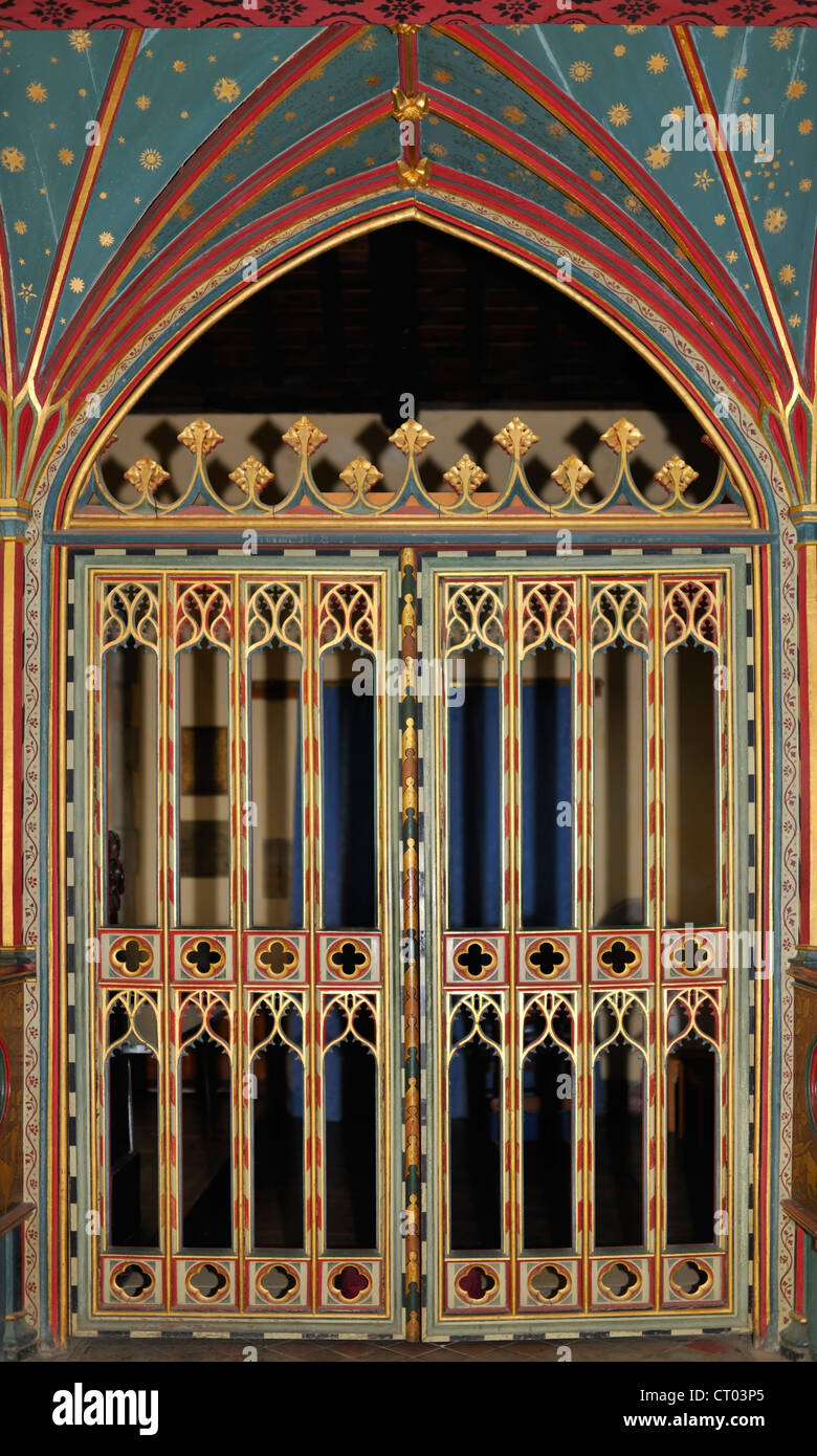 Abbey rood screen hi-res stock photography and images - Alamy
