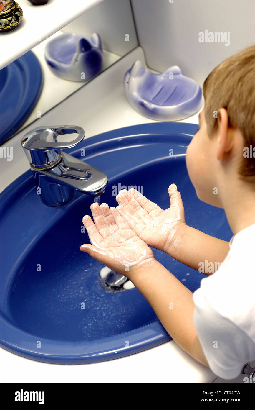 HAND WASHING, CHILD Stock Photo - Alamy