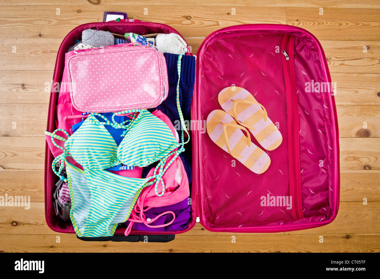 Holiday Suitcase High Resolution Stock Photography and Images - Alamy