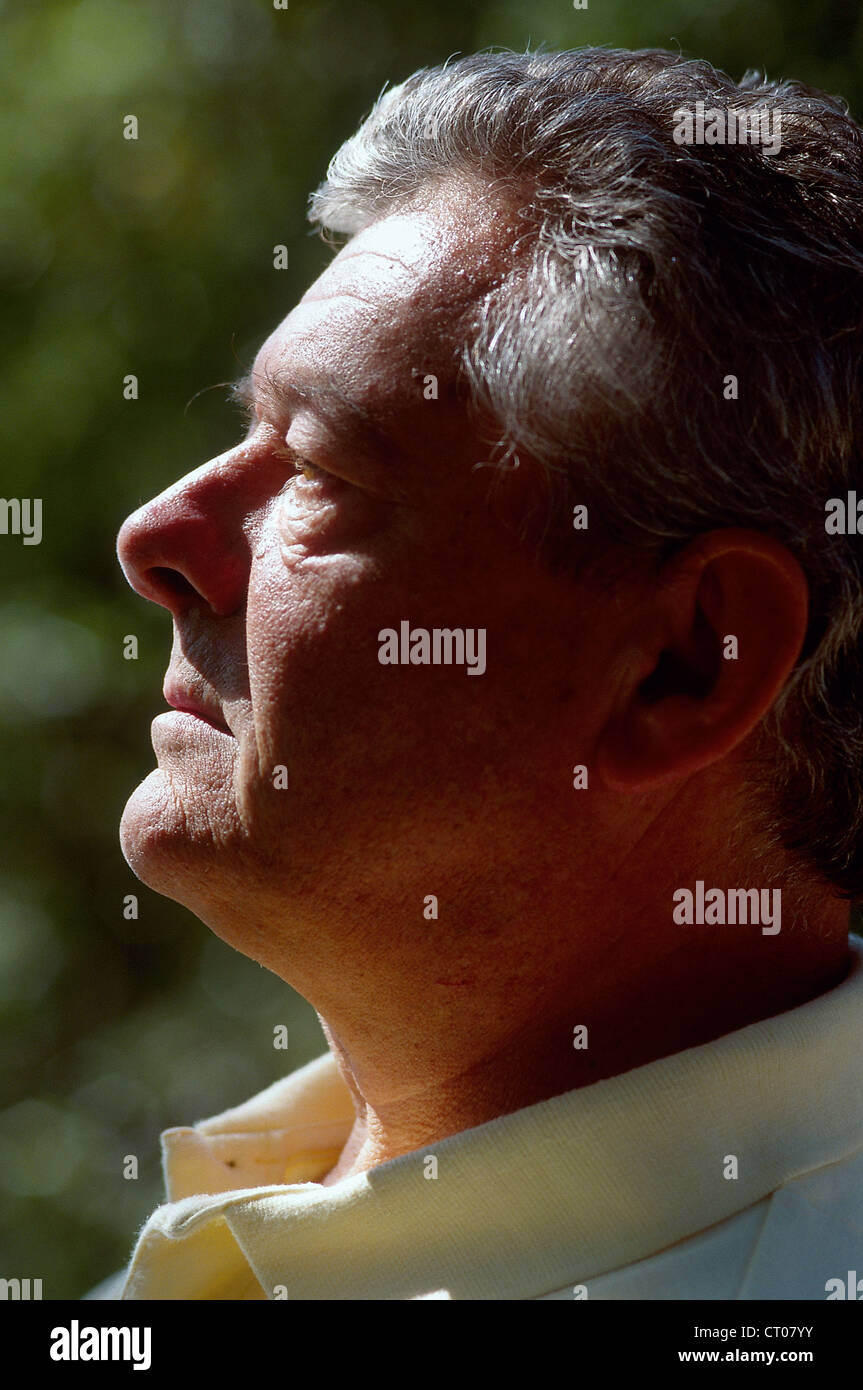 ELDERLY MAN FACE Stock Photo - Alamy
