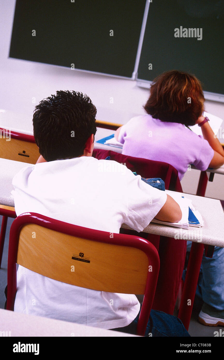 HIGH SCHOOL CLASS Stock Photo - Alamy