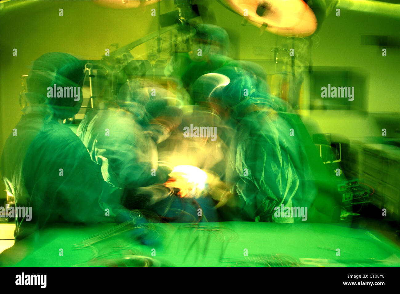 Surgical greens hi-res stock photography and images - Alamy