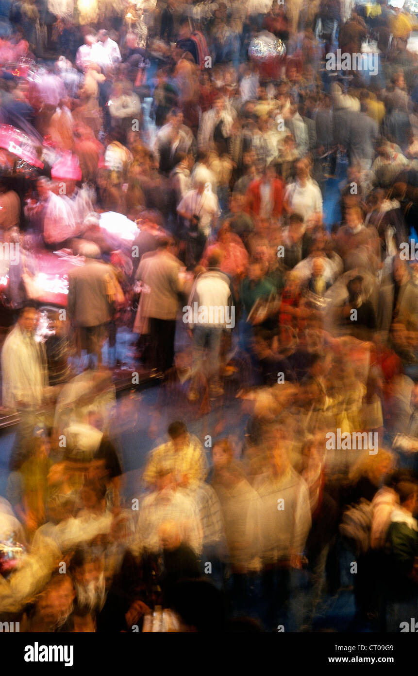 Frightened crowd hi-res stock photography and images - Alamy
