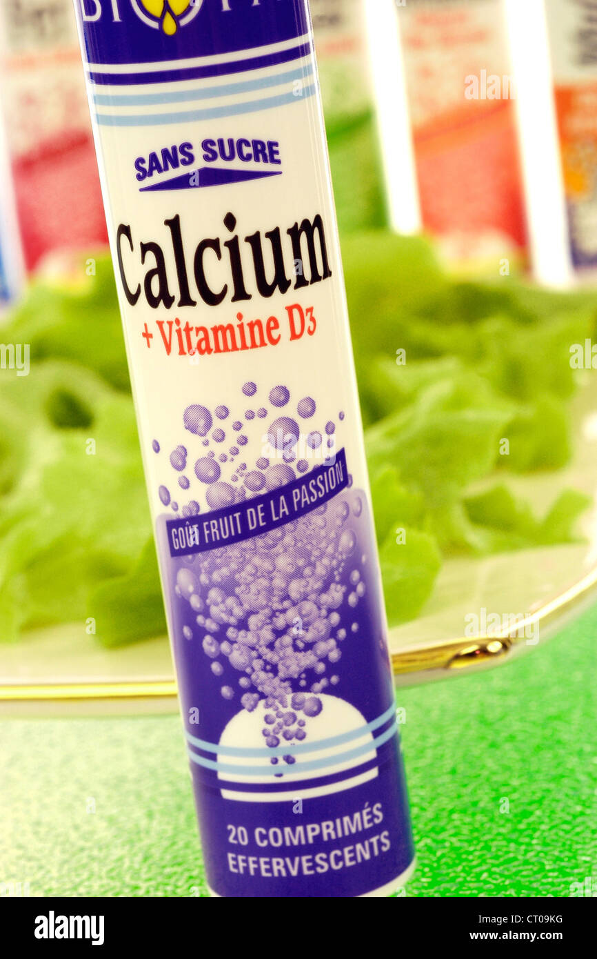 Calcium effervescent tablet hi-res stock photography and images - Alamy
