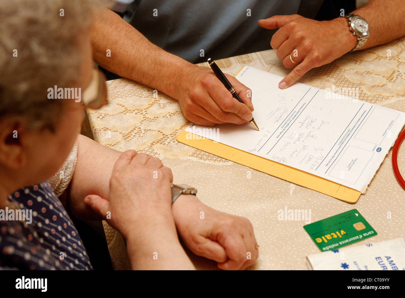 ELDERLY PERSON, PRESCRIPTION Stock Photo - Alamy