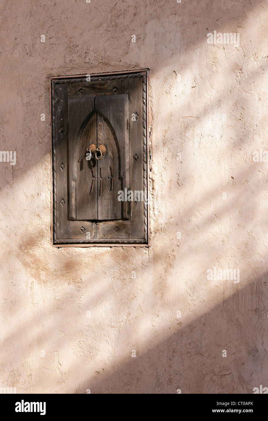Marrakech window hi-res stock photography and images - Alamy
