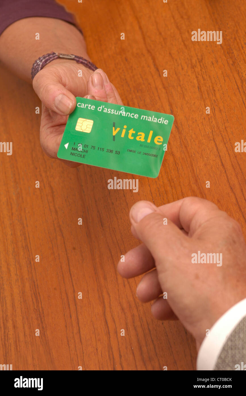 Health insurance for seniors medical service hi-res stock photography ...