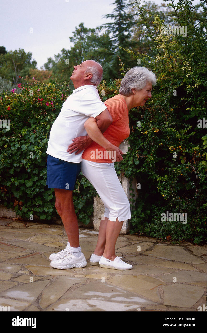 ELDERLY PERS. PRACTISING A SPORT Stock Photo - Alamy