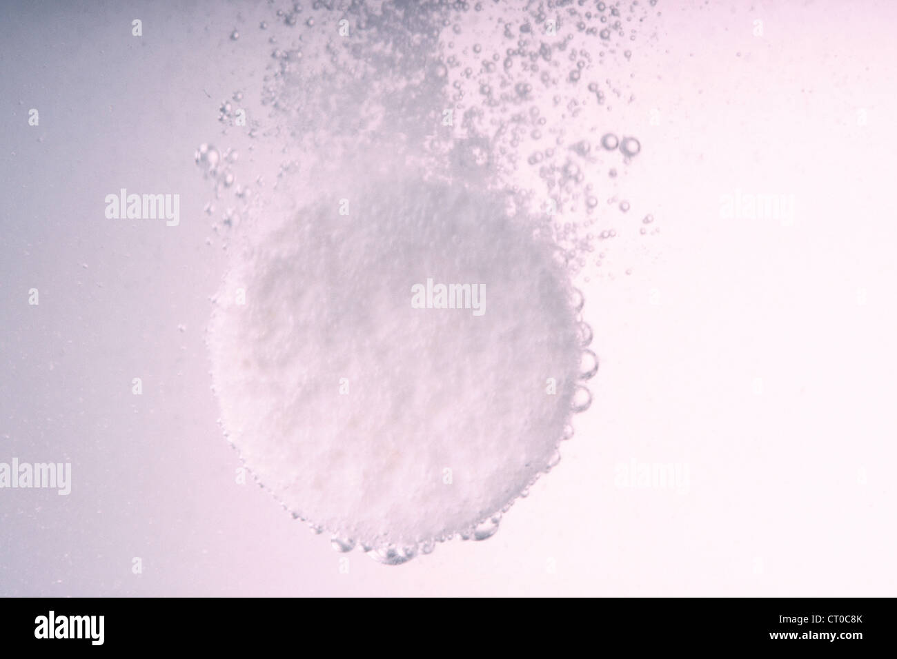 AN EFFERVESCENT TABLET Stock Photo - Alamy