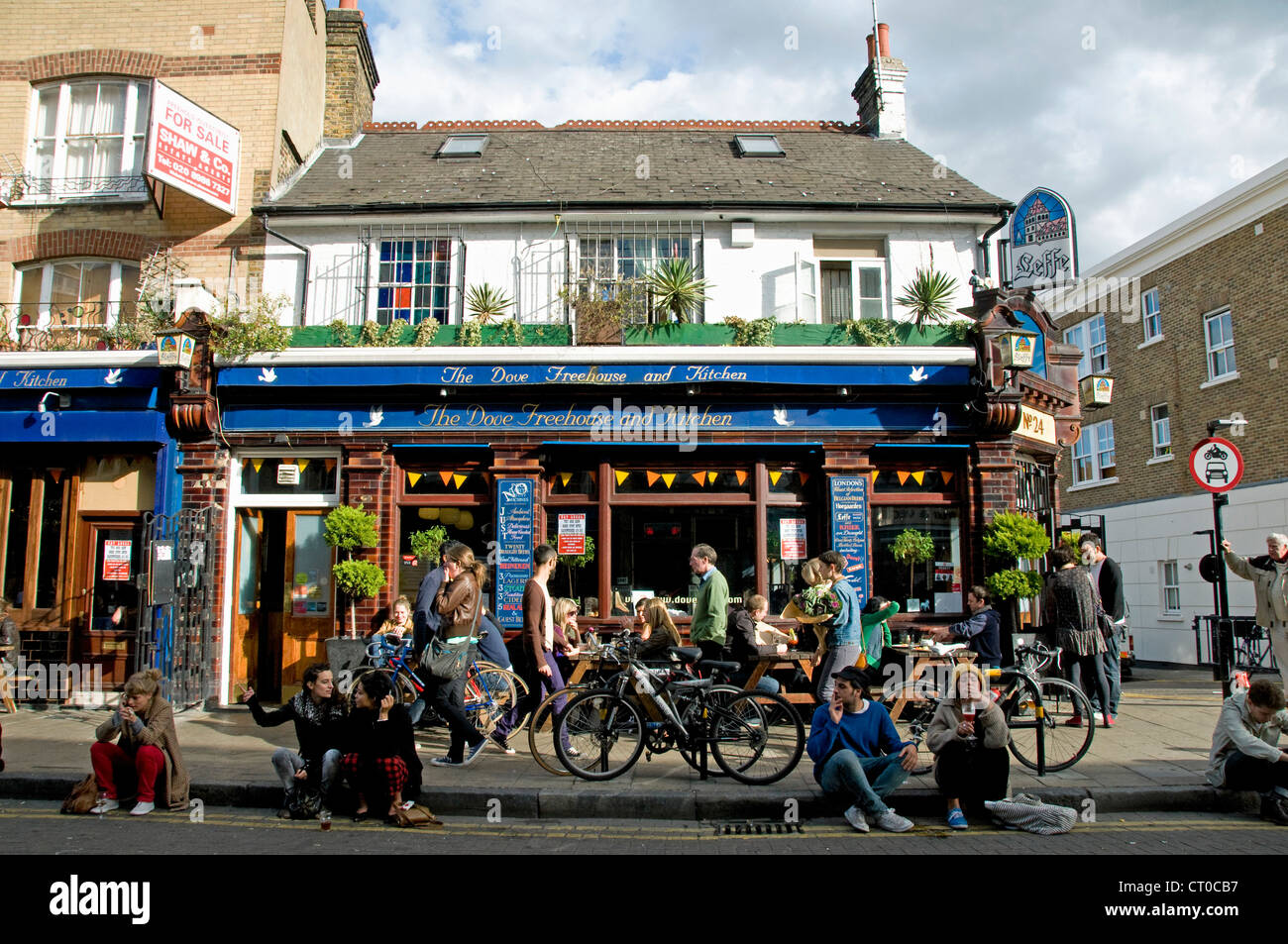 People outside The Dove Freehouse and Kitchen, Broadway Market, Hackney ...