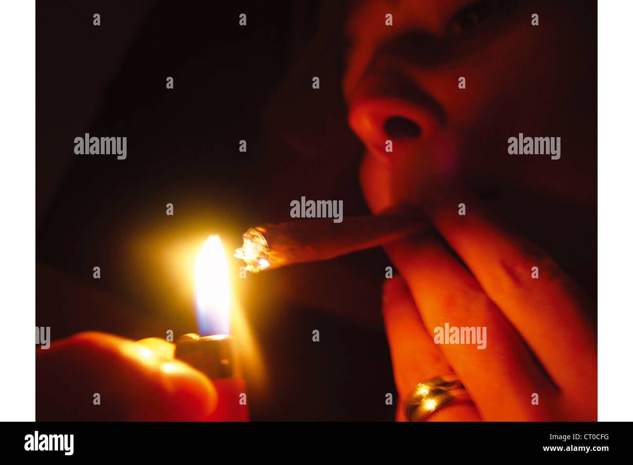 SUBSTANCE ABUSE, HASCHICH Stock Photo - Alamy