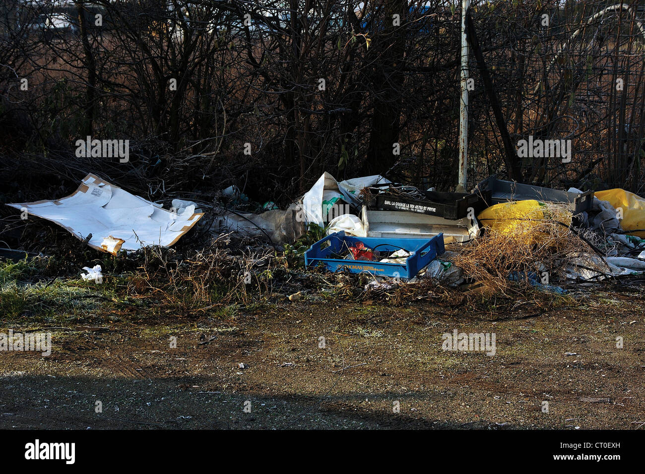 Solid oil hi-res stock photography and images - Alamy