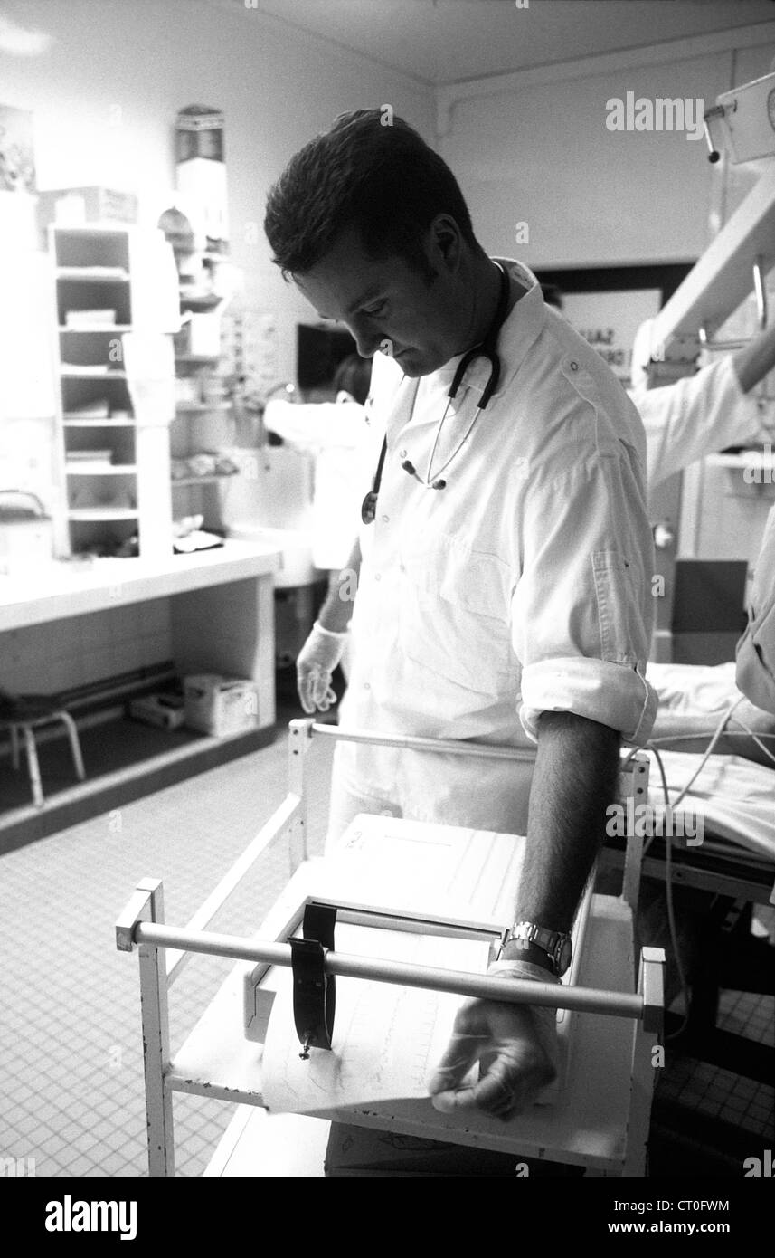 EMERGENCY CASE, HOSPITAL Stock Photo - Alamy