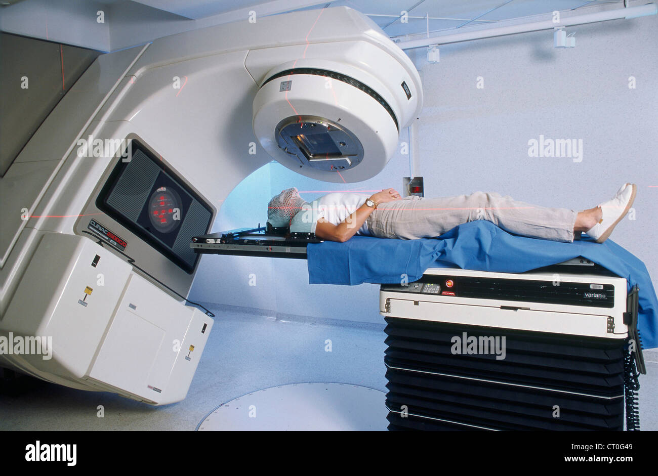 Radiotherapy Mask Stock Photos & Radiotherapy Mask Stock Images - Alamy