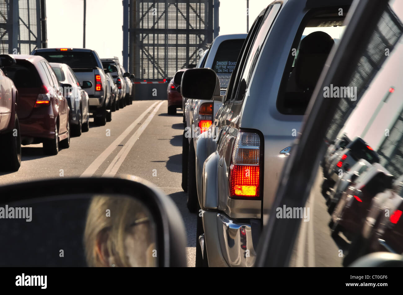 Open bridge stops traffic Stock Photo - Alamy