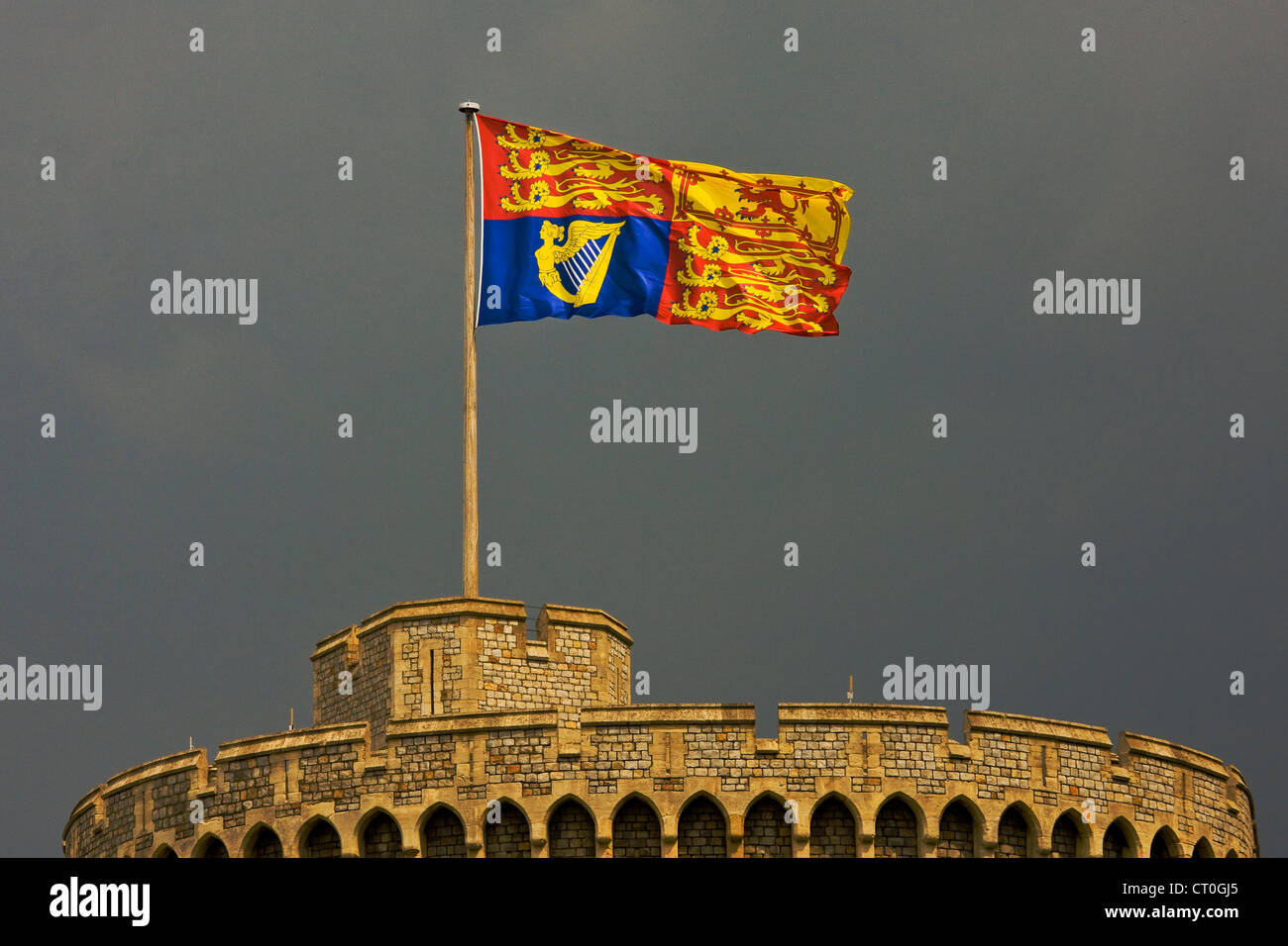 Royal standard flag hi-res stock photography and images - Alamy