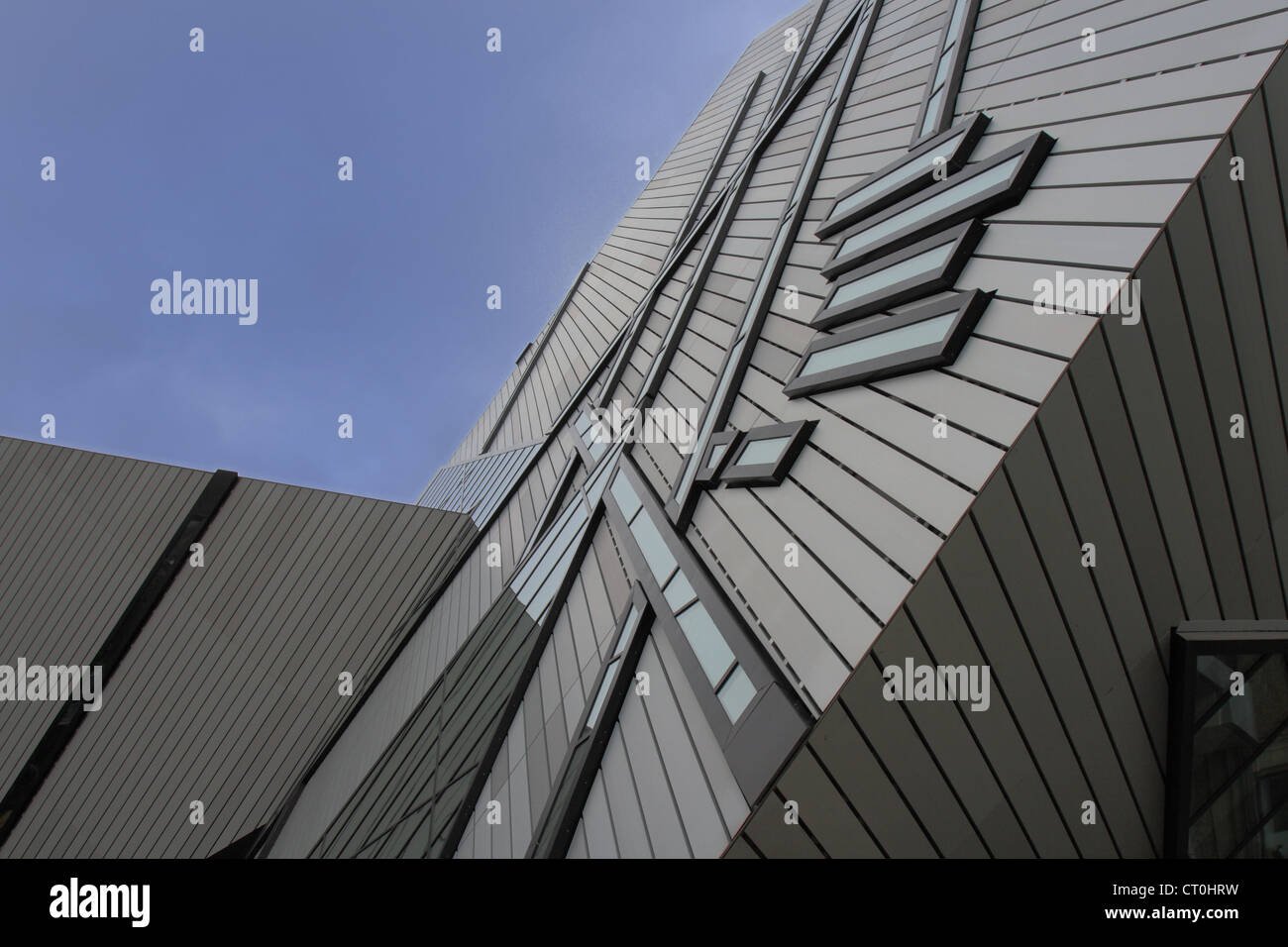 The Crystal - part of the ROM Royal Ontario Museum in Toronto Stock ...