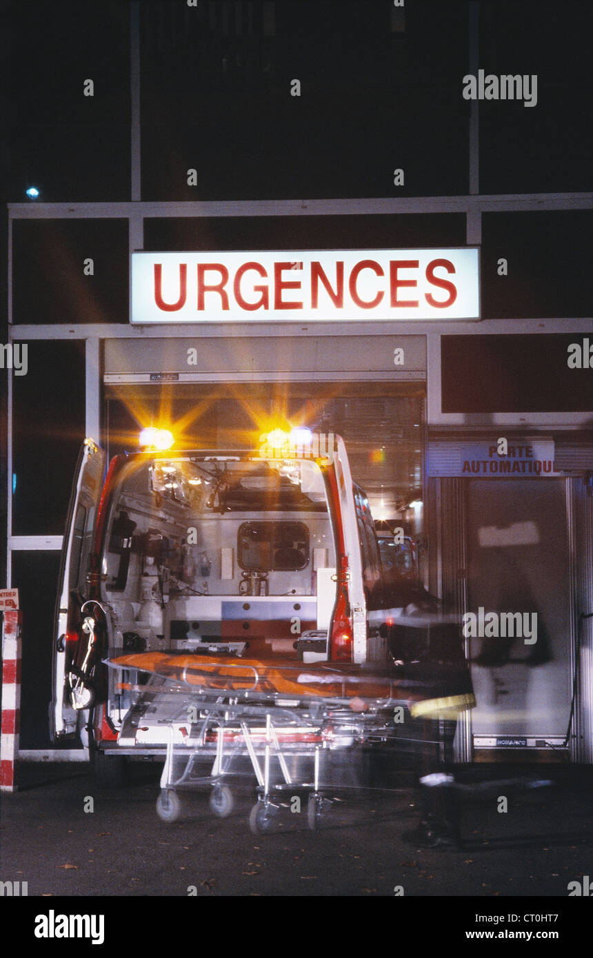 Emergency ambulance blurred sign hi-res stock photography and images ...