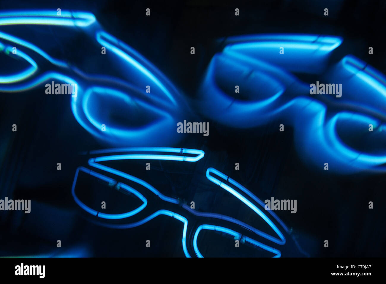 Neon spectacles glasses sign hi-res stock photography and images - Alamy