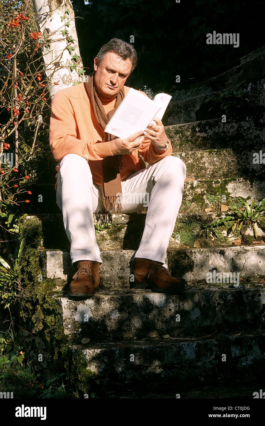 ELDERLY PERSON READING Stock Photo - Alamy