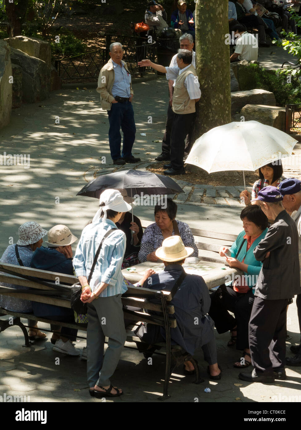 Columbus Park, Chinatown, NYC Stock Photo - Alamy