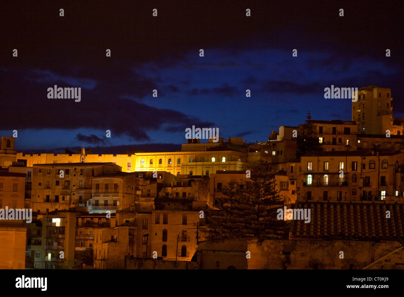 Winter night in Argento, Agrigento, Sicily, Italy Stock Photo - Alamy