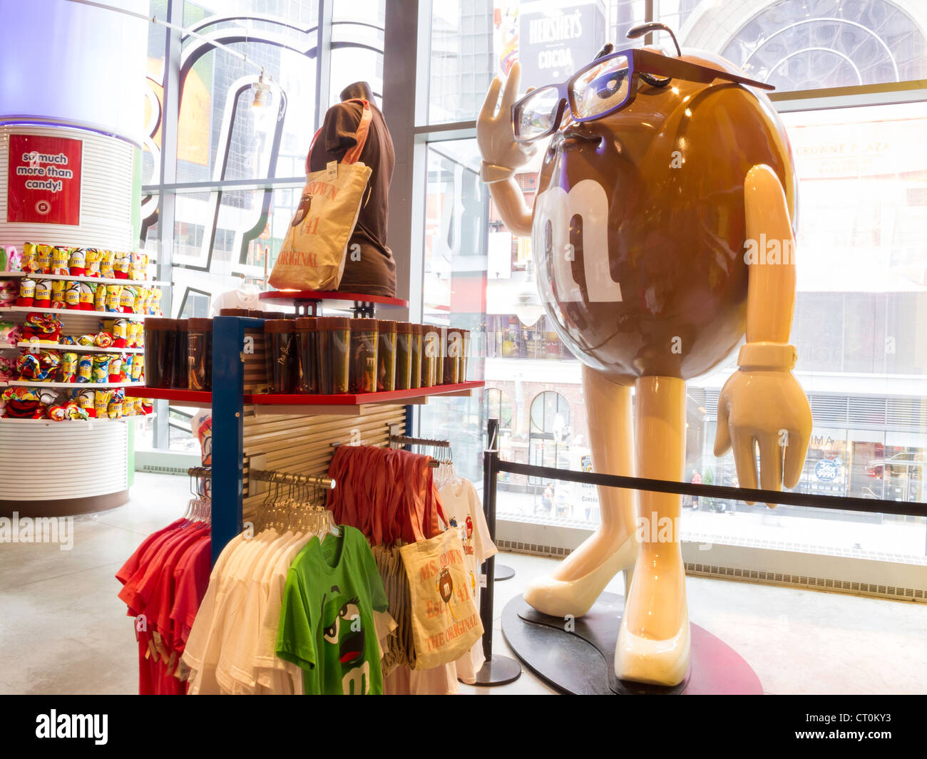 M&M's World Store, Times Square, NYC Stock Photo - Alamy