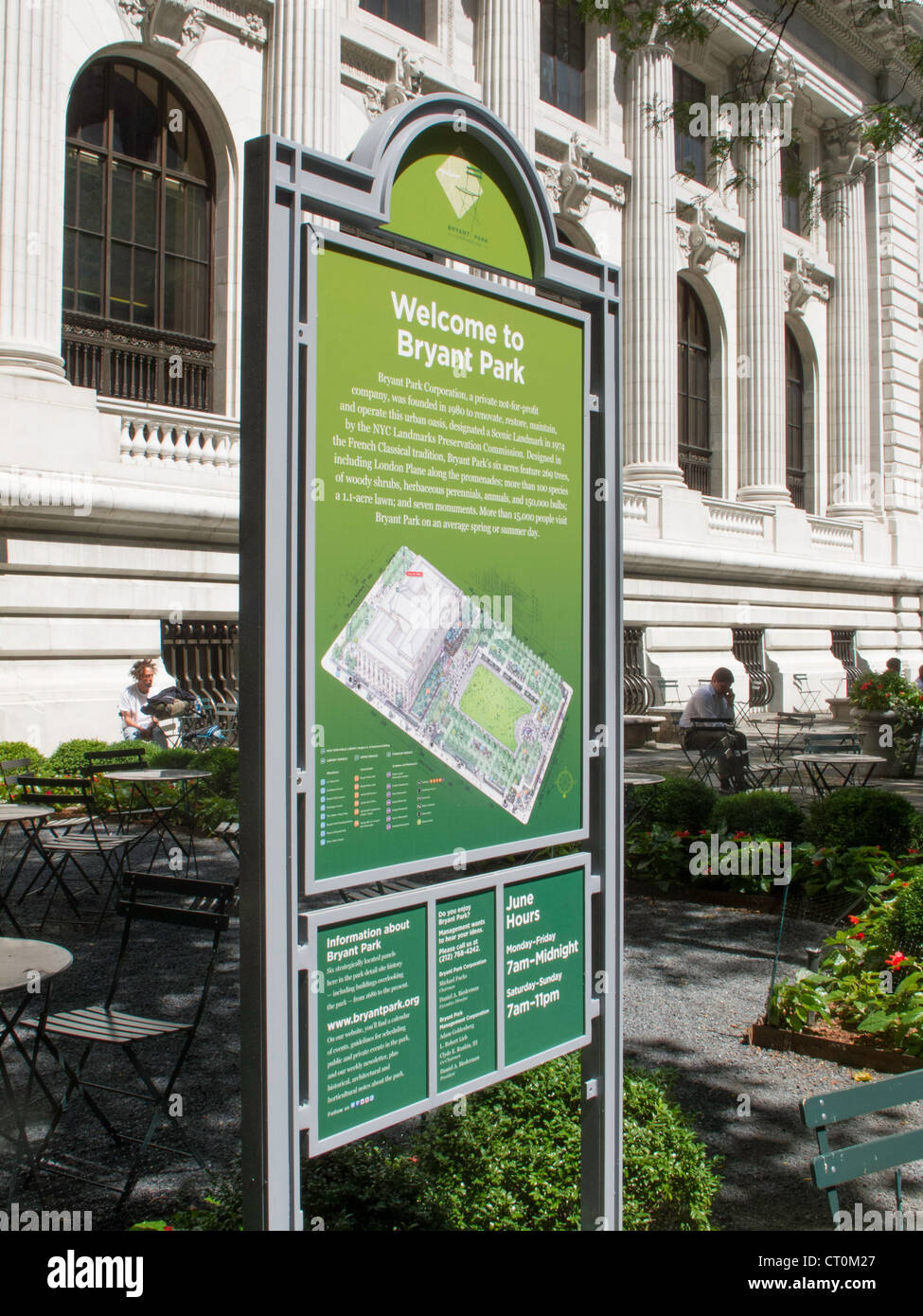Public library sign hi-res stock photography and images - Alamy