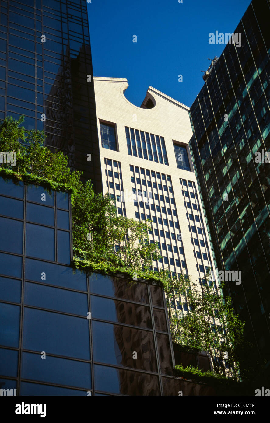 Sony building new york hi-res stock photography and images - Alamy