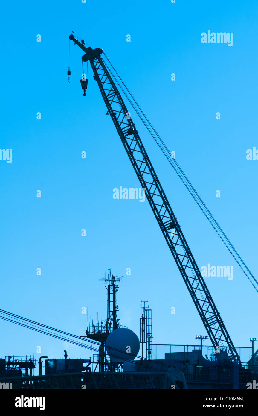 crane of an offshore oil drilling rig Stock Photo - Alamy