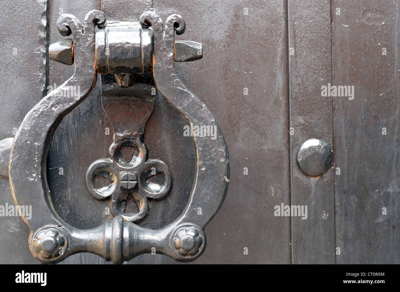 Vintage metal door handle. Ancient architecture background Stock Photo ...
