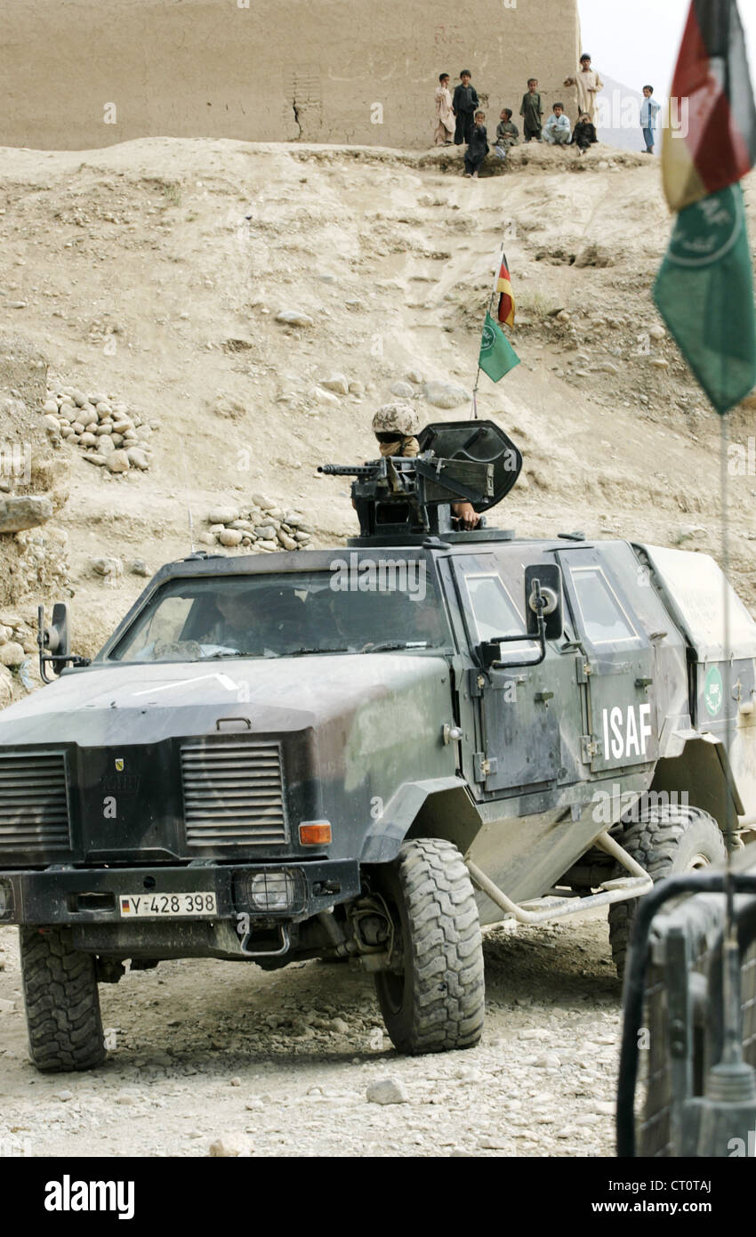 German isaf patrol kabul hi-res stock photography and images - Alamy
