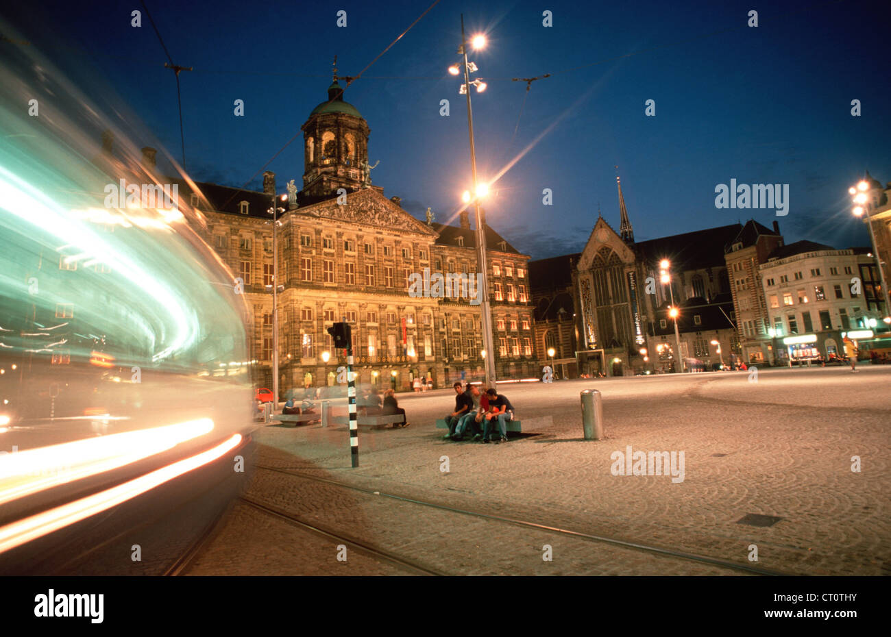 Overlook Dam Square with Royal Palace at night Stock Photo - Alamy