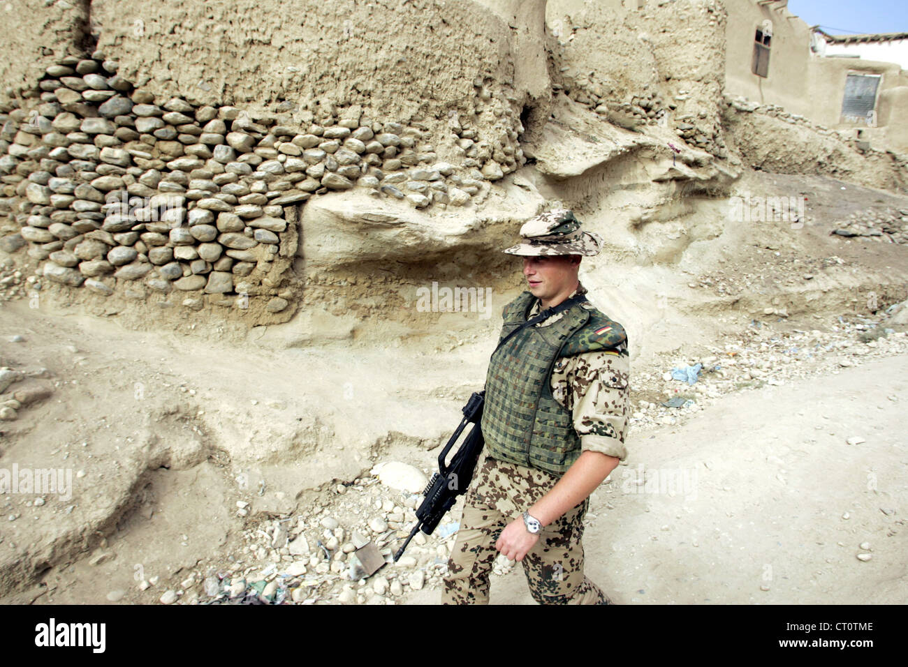 Afghanistan kabul german isaf soldier hi-res stock photography and ...