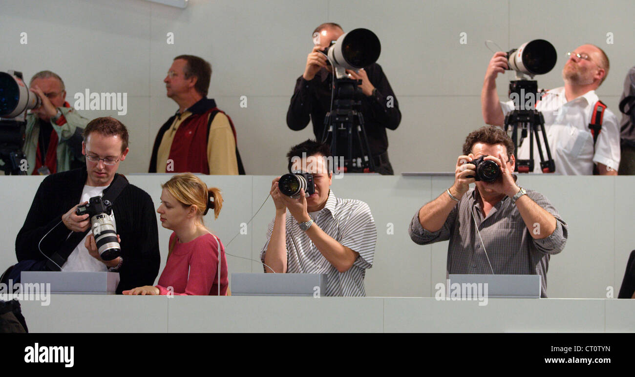 Cologne, Photokina, visitors at the Canon booth Stock Photo - Alamy