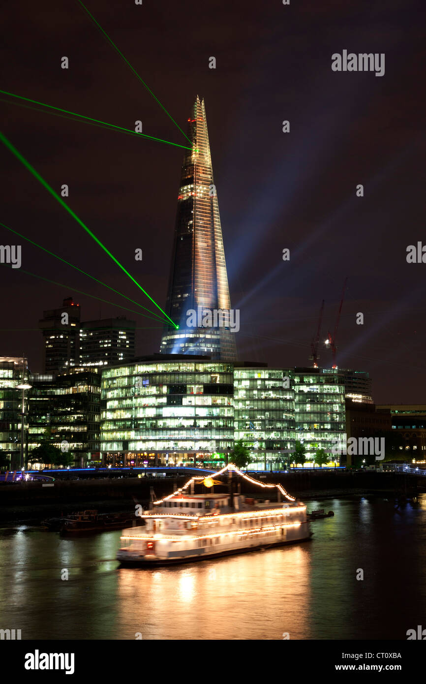 Light show london hi-res stock photography and images - Alamy
