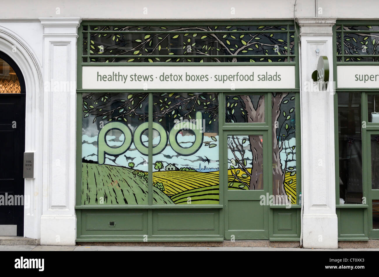 Takeaway outlet hi-res stock photography and images - Alamy