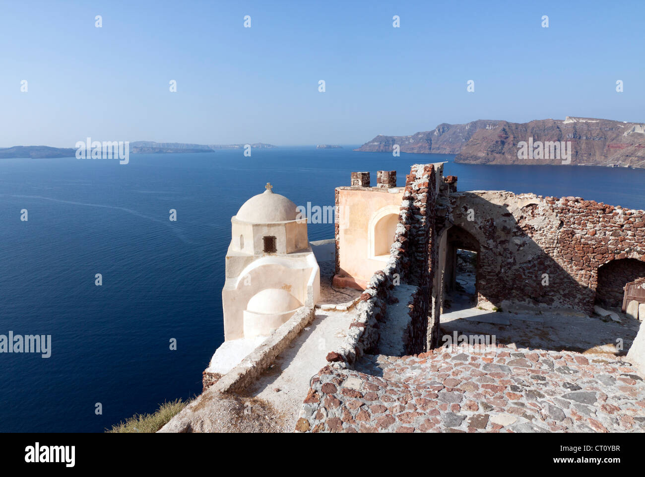 Castle ruins santorini hi-res stock photography and images - Alamy