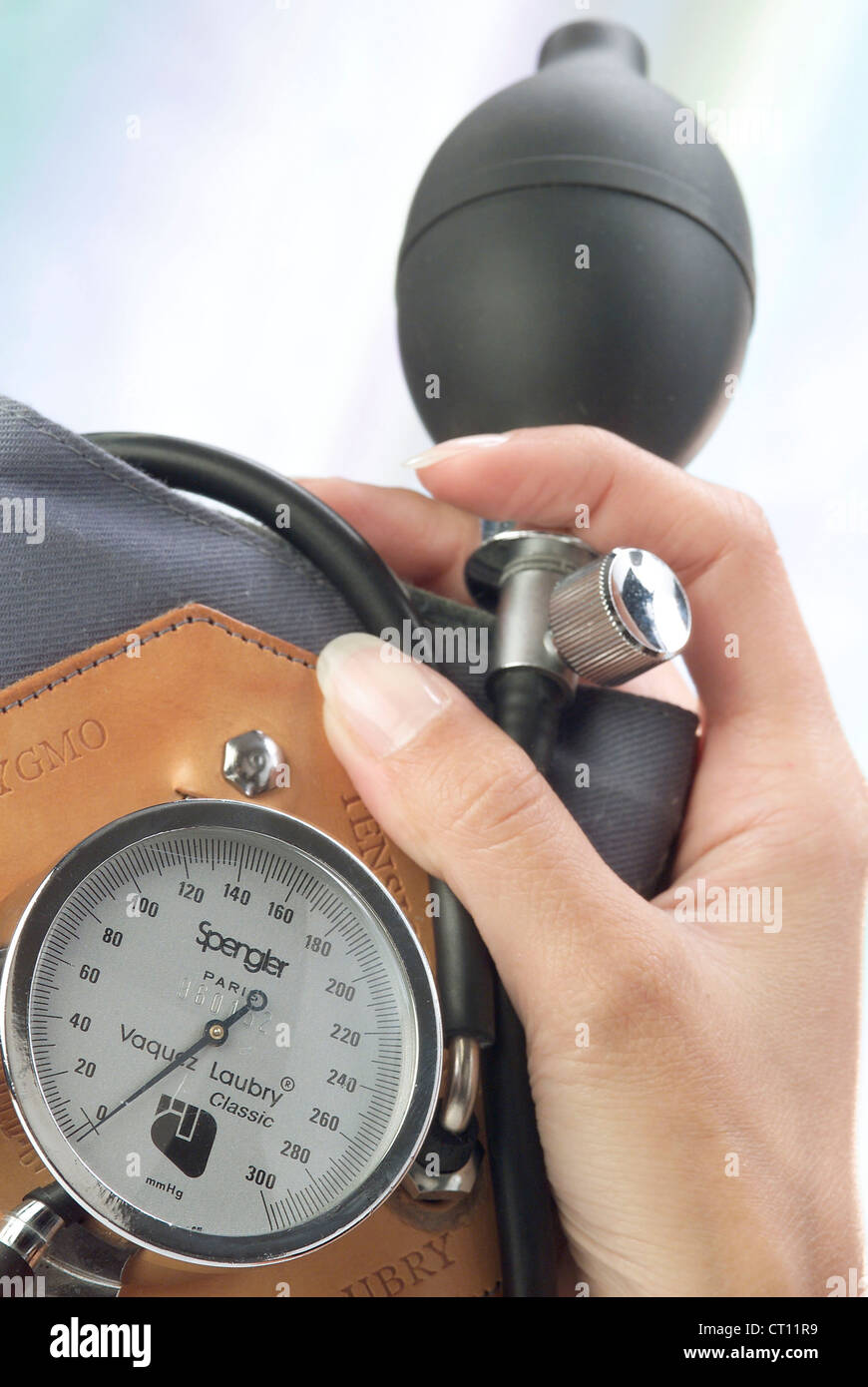 BLOOD PRESSURE EQUIPMENT Stock Photo - Alamy