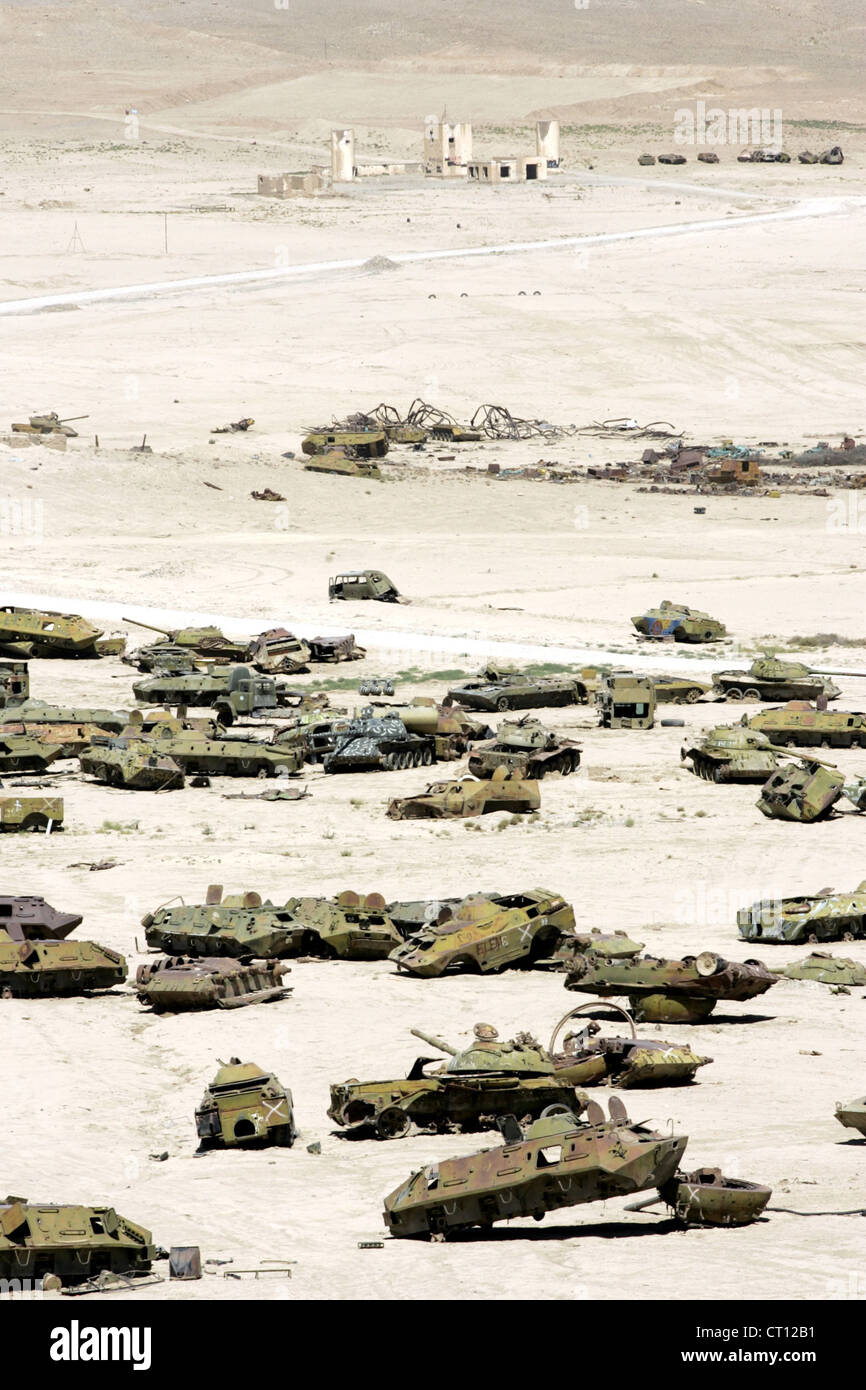 Kabul afghanistan cemetery hi-res stock photography and images - Alamy