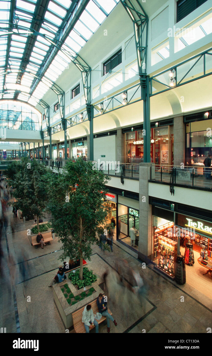 Shopping Mall Centro Oberhausen High Resolution Stock Photography And shopping-mall-centro-oberhausen-high-resolution-stock-photography-and