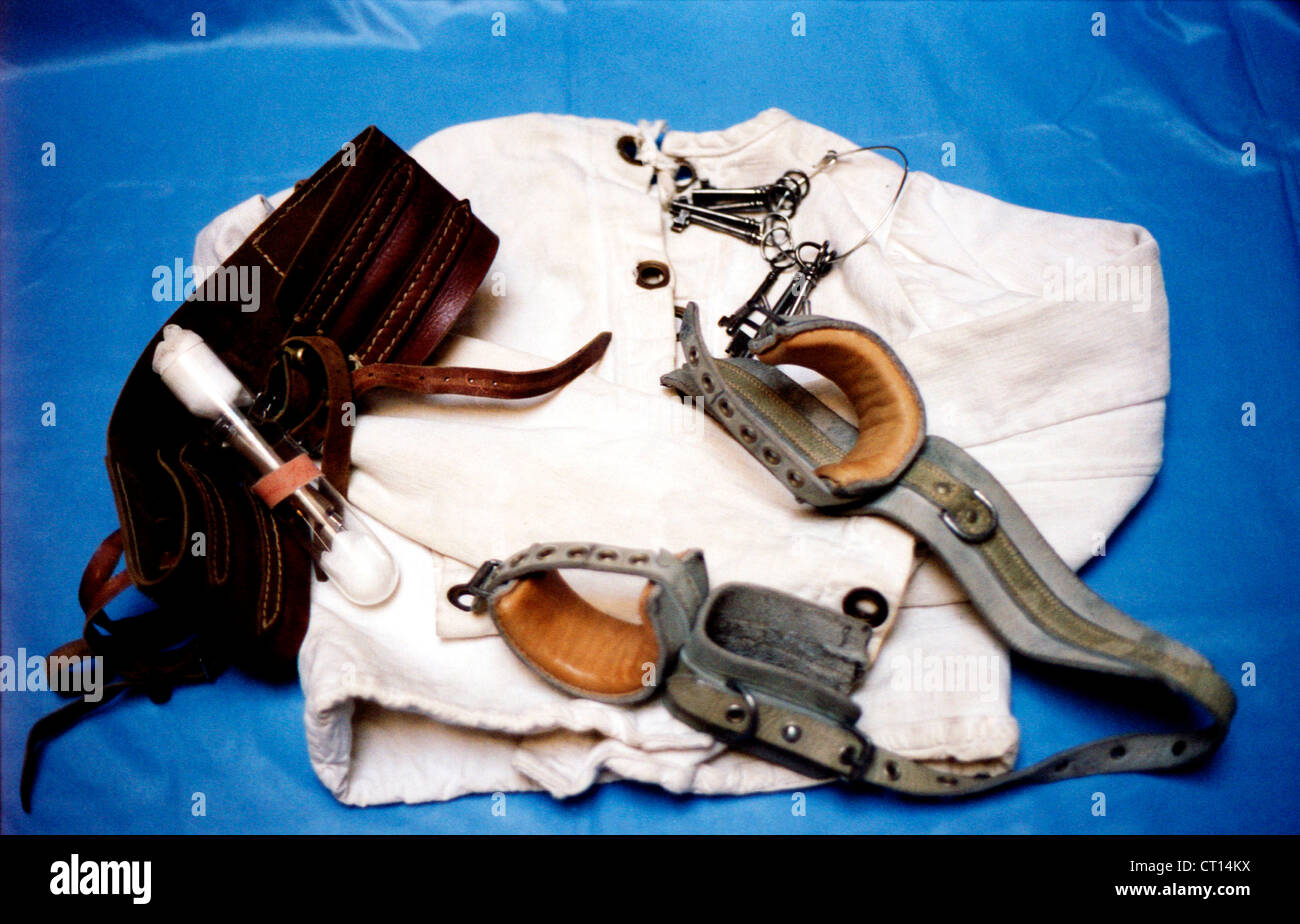 Psychiatric restraint hi-res stock photography and images - Alamy