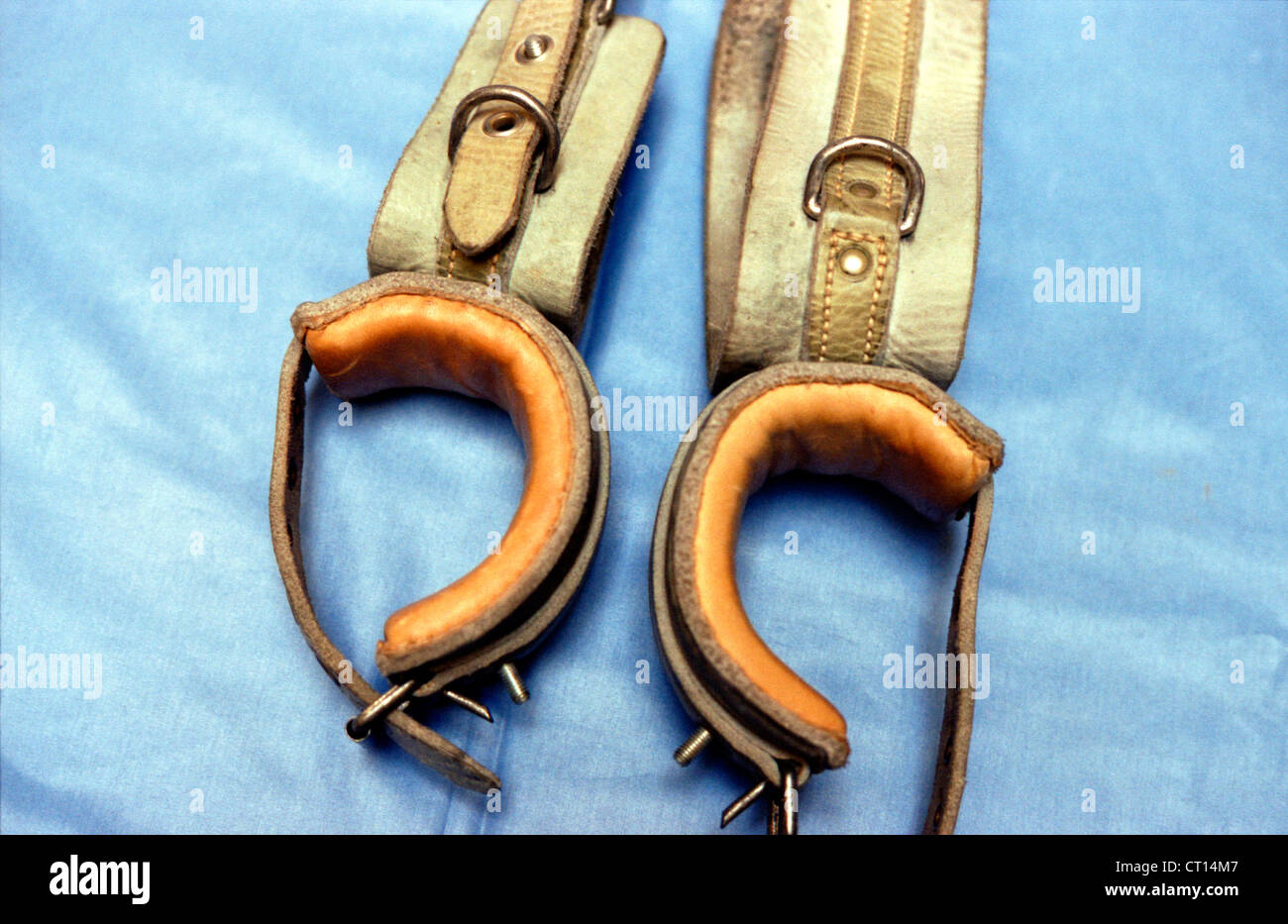 Restraints hospital hi-res stock photography and images - Alamy