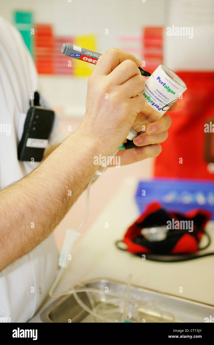 Drip flasks hi-res stock photography and images - Alamy