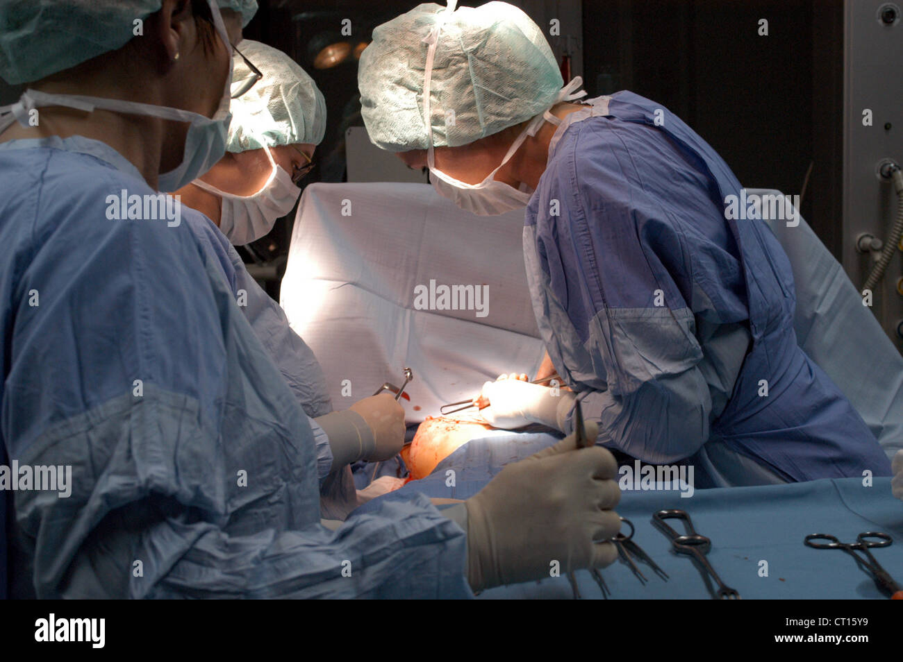 Gynecological surgery hi-res stock photography and images - Alamy