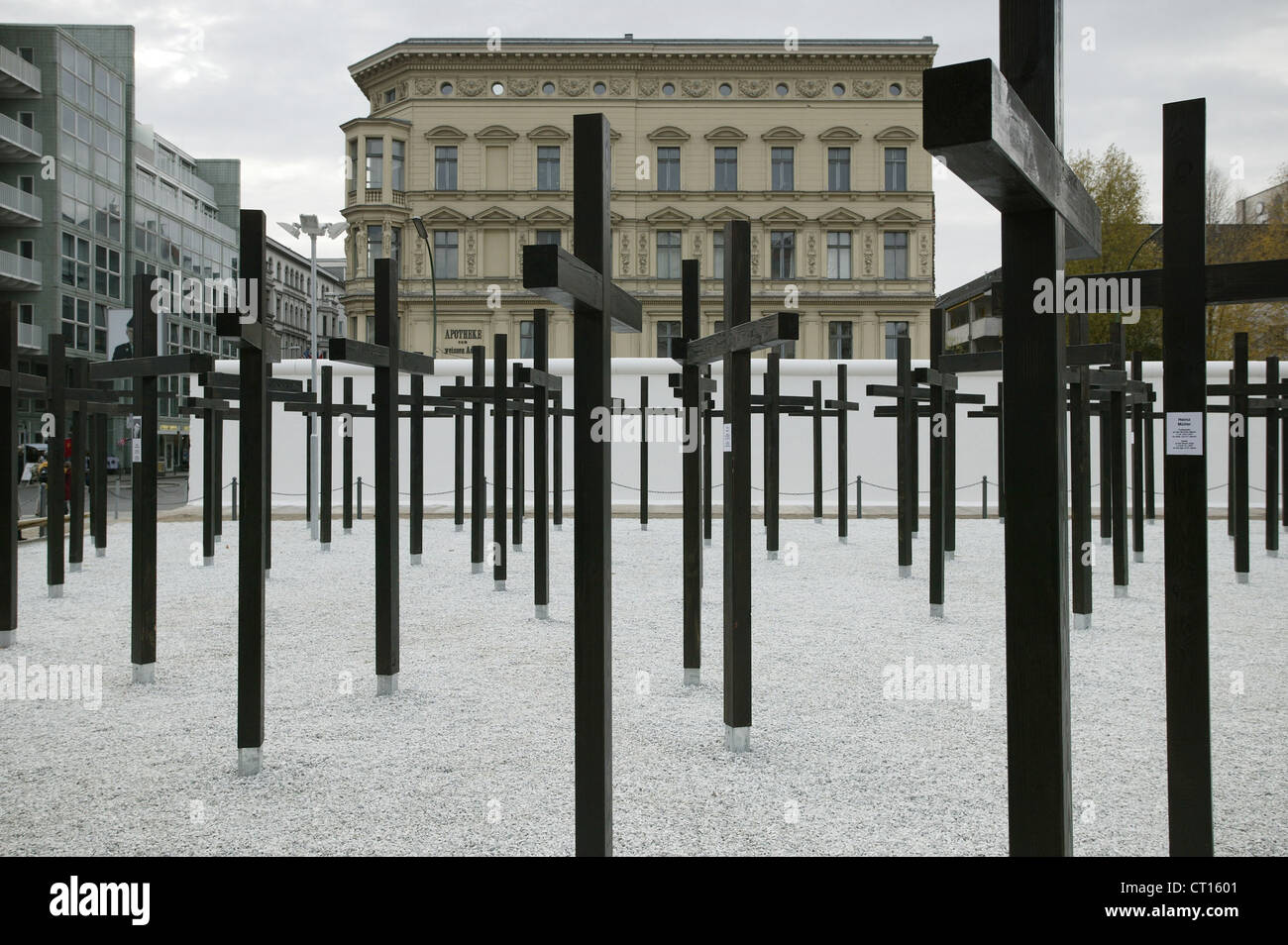 Berlin, reconstruction of the Berlin Wall Stock Photo - Alamy
