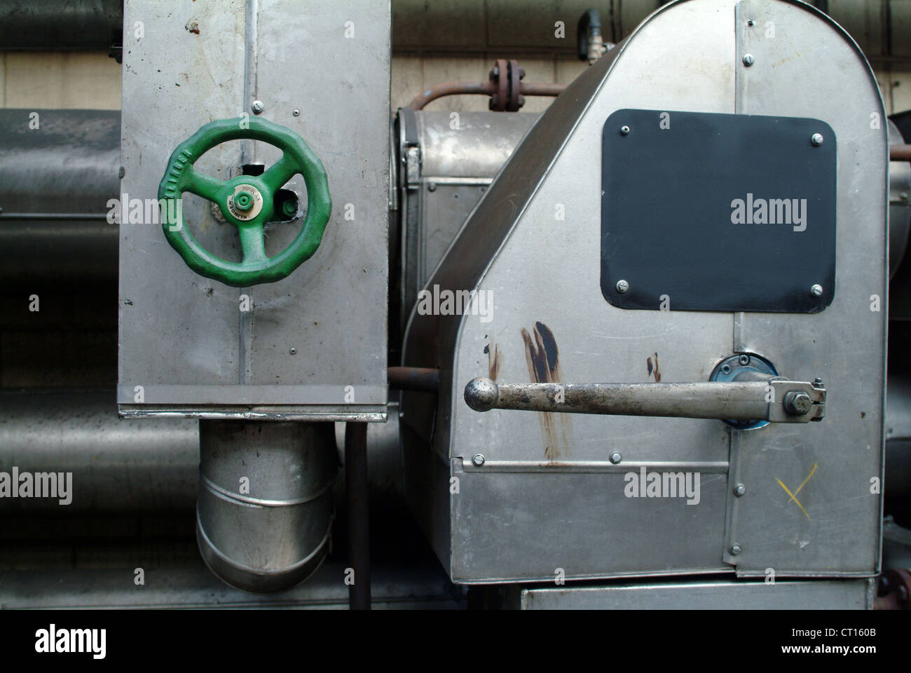 Hamburg, lubricant blending plant of Shell Oil Germany GmbH Stock Photo ...