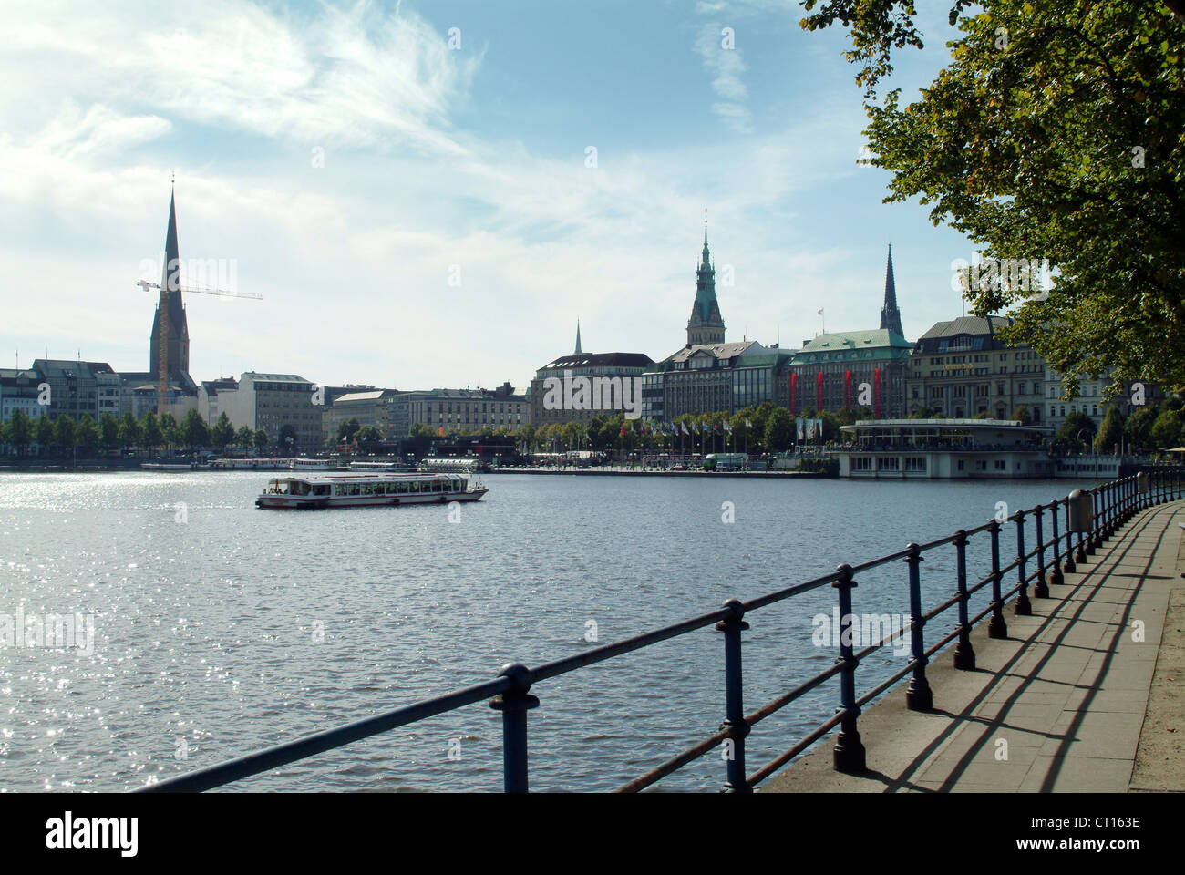 Inner alster promenade hi-res stock photography and images - Alamy
