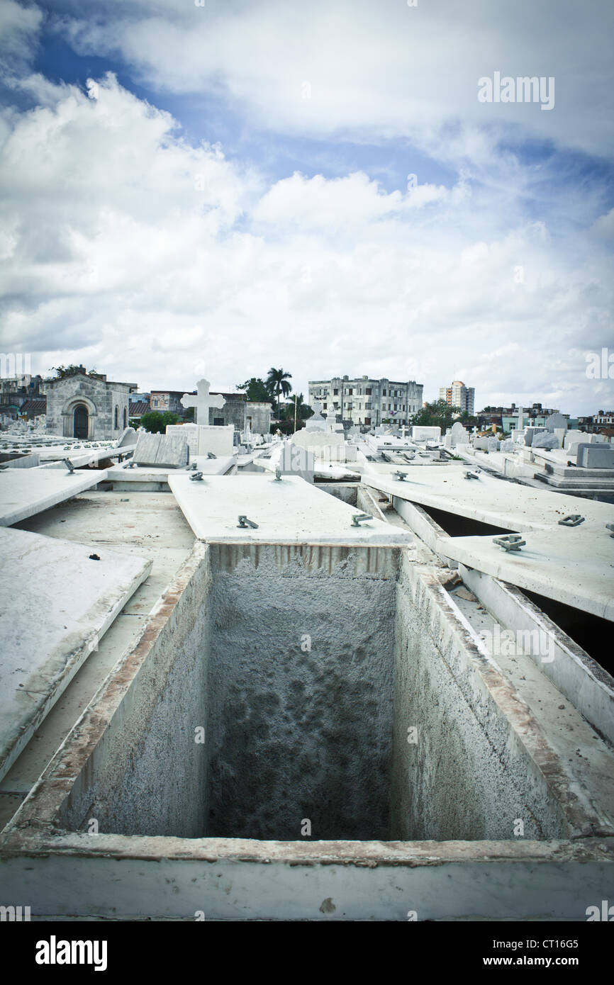 Indian burial ground hi-res stock photography and images - Alamy