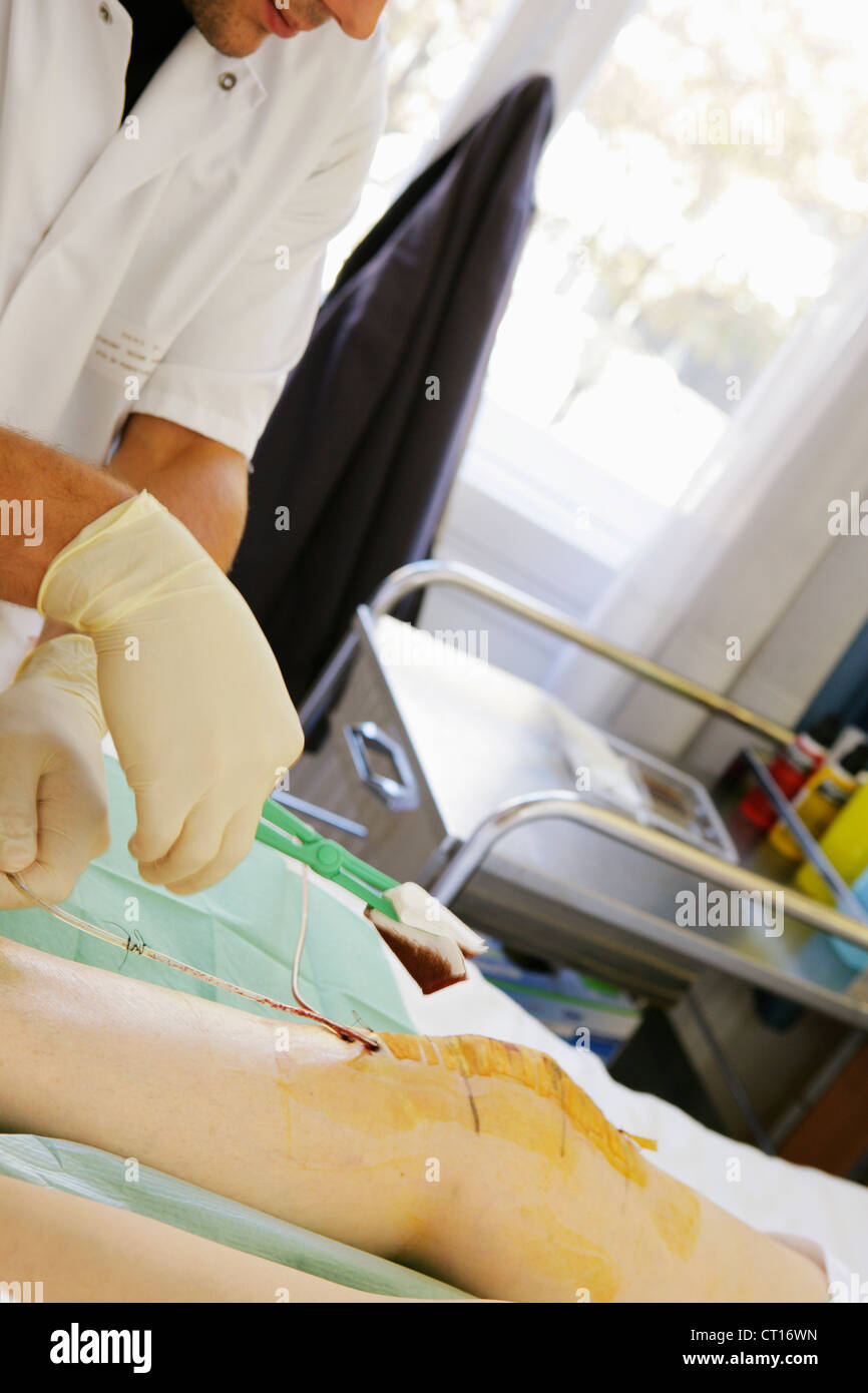 Surgical wound drain hi-res stock photography and images - Alamy